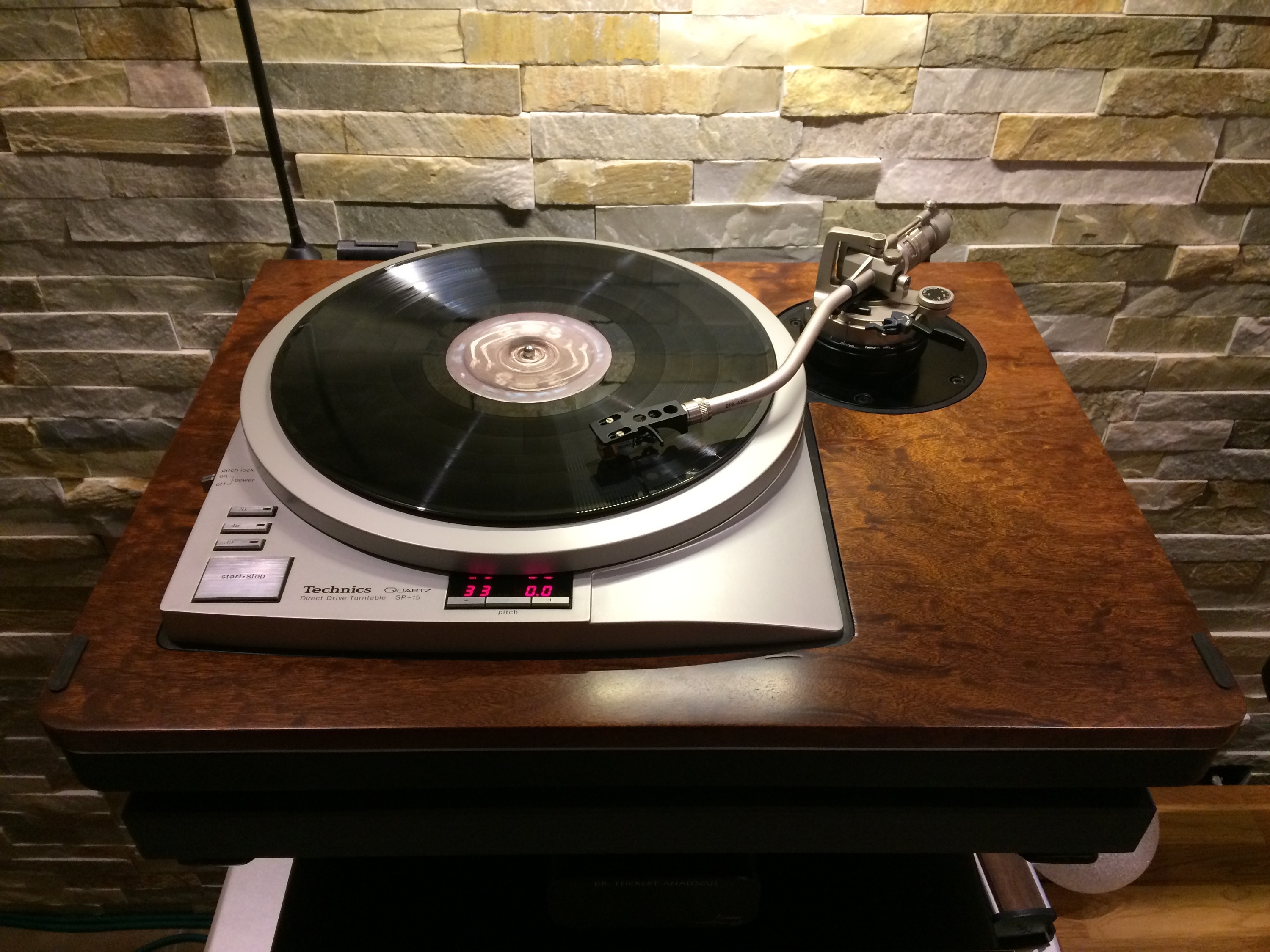 Technics SL 1015 - Analogue Audio Association
